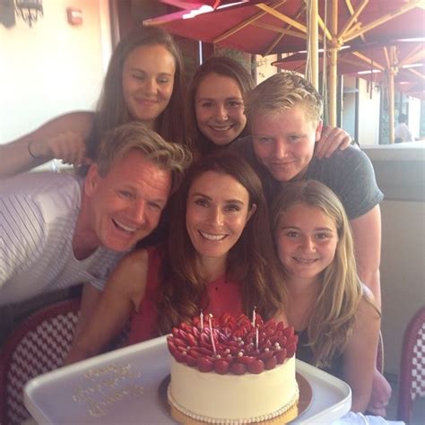 Tana Ramsay E Filhos