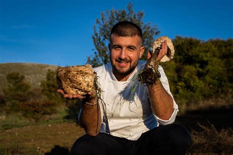 Angelo Rumolo Un Viaggio Nel Tempo Del Gusto Pizza Tales