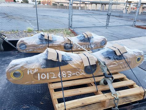 Cat Dozer Equalizer Bar 06 24 2019 Motor Mission Machine And Radiator