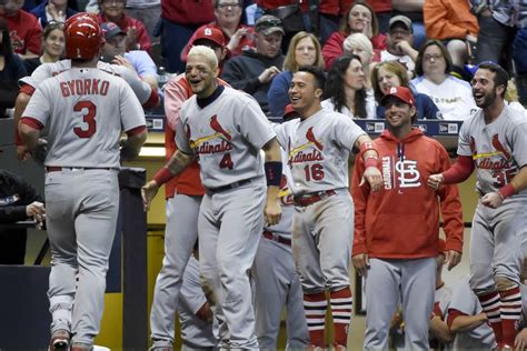 Cardinals News And Notes Greg Garcia Kevin Siegrist Minors Dexter Fowler Viva El Birdos