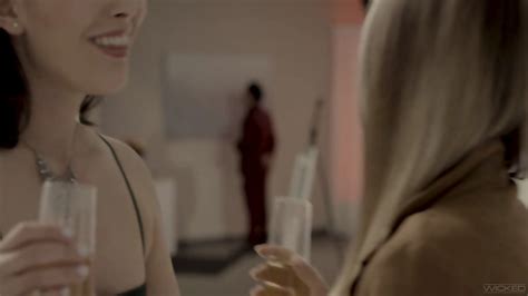 Anna Claire Clouds Fucking In The Bathroom Eporner