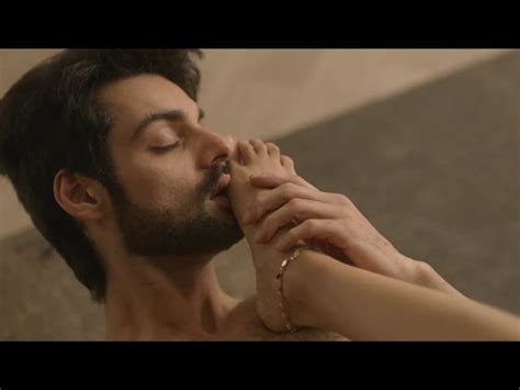 Karan Wahi Sexy