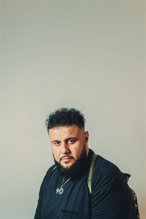 How Netflix Star Mo Amer Brought Palestinian Experience To Tv Los Angeles Times