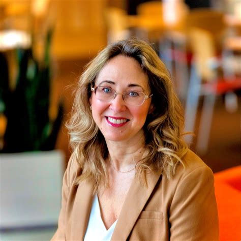 Catherine Freitas Mba Linkedin