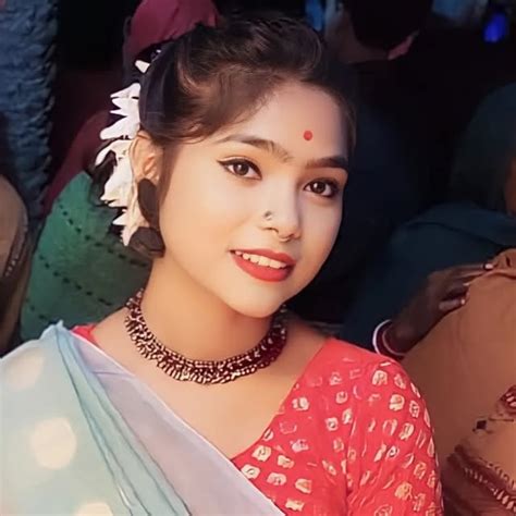 🌻~।।গুড়িয়া।।~🌻 Guriasil08 • Threads Say More