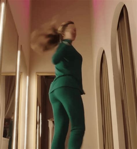 Aicha Ben Ahmed 🍑 Rarabceleb