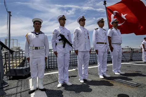 【最新国防ファイル】トルコ海軍の最新鋭ステルス艦「クナルアダ」 日土国交樹立100周年に感謝と慰霊の来日 同型艦はウクライナ海軍に配備