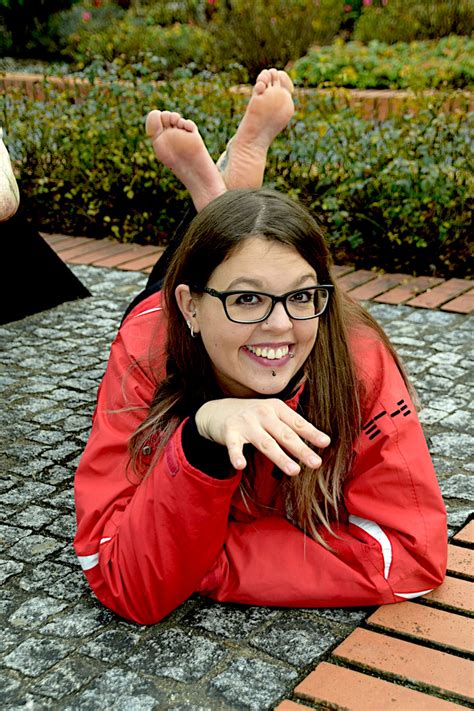 Bugs Bunny Challenge Foto And Bild Fotos People Red Bilder Auf Fotocommunity