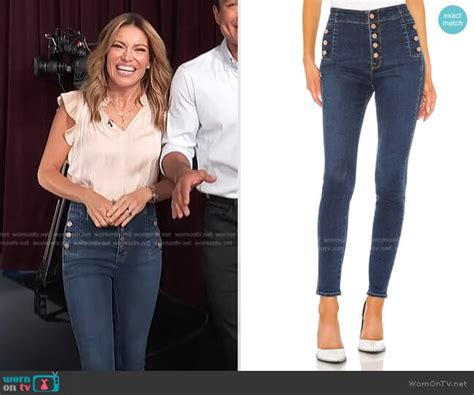 Wornontv Kits Champagne Pleated Top And Jeans On Access Hollywood
