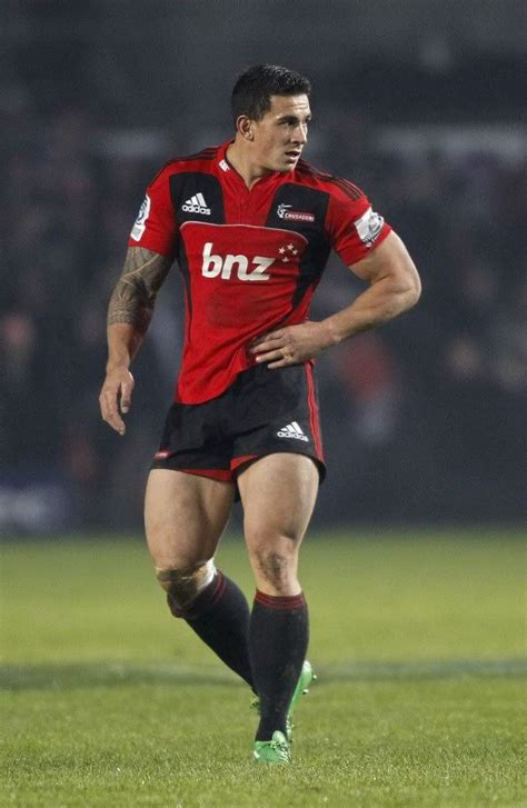 Rugby Player On The Field Rugby And Soccer Players Pinterest Quad