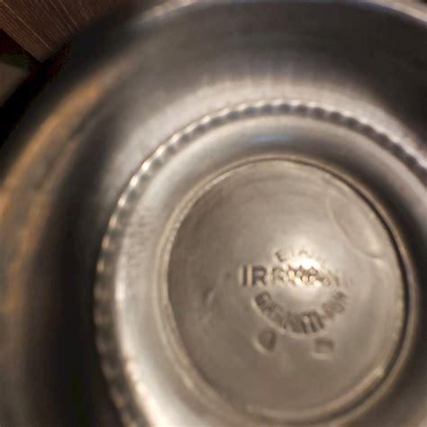 Timbale En Étain Signée Irrmann Gris Métal