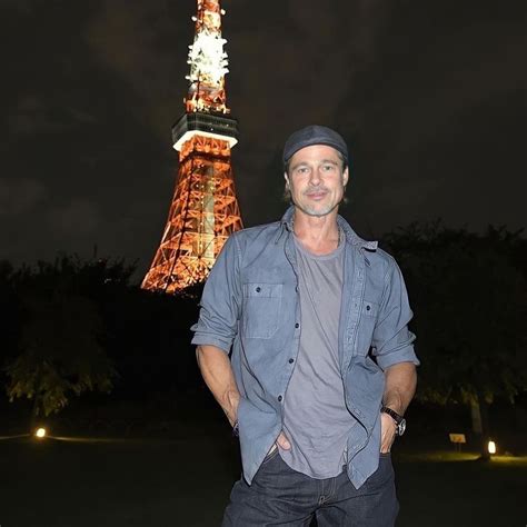 أبناء براد بيت يتبرأون منه ويسقطون اسمه من ألقابهم مجلة هي