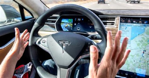 자율주행차 첫 사고 날씨따라 정확성 떨어져연결기반 기술 과제 남아