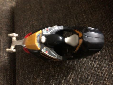 Vintage 1997 Bandai Beetleborgs Chromium Gold Sector Cycle Beetle Borgs