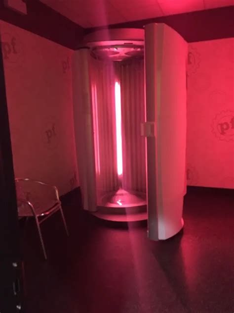 Red Light Therapy Planet Fitness Benefits And How It Works The