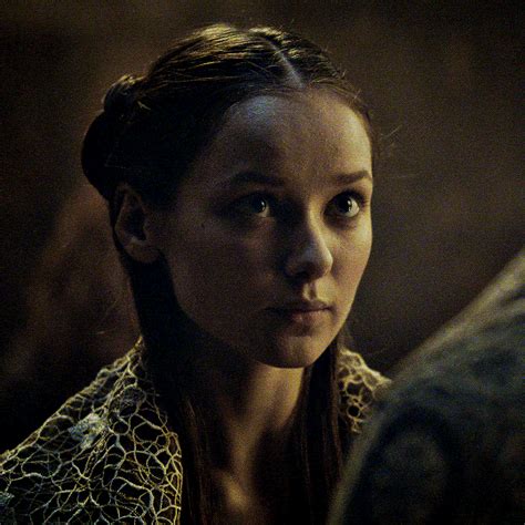 Game Of Thrones Daily Alexandra Dowling As Roslin Frey Game Of