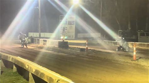 Three Wheeler Vs Dirt Bike Backyardmafia Dirtdrags Racing Trending