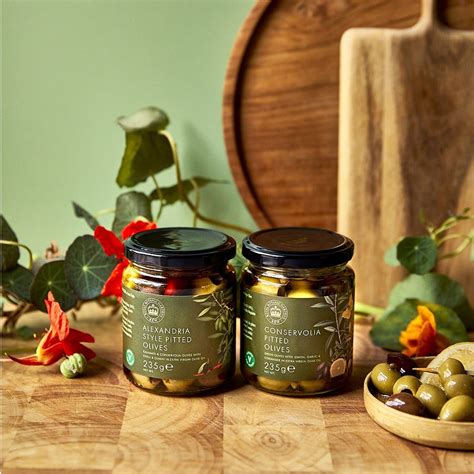 Kew Alexandria Style Pitted Kalamata And Green Olives Mediterranean Gourmet Blend The Kew Shop