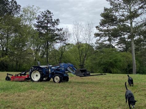Mitsubishi D2350 Tractor