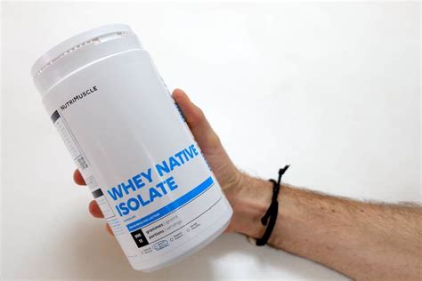 The 4 Best Whey Isolates According To A Dietitian 2025