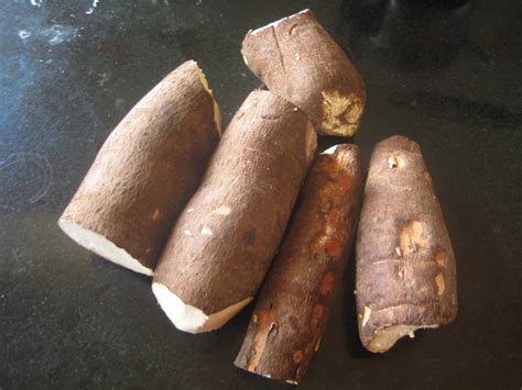 Madhuris Kitchen Tapioca Chips Karra Pendalam Chips Cassava Chips