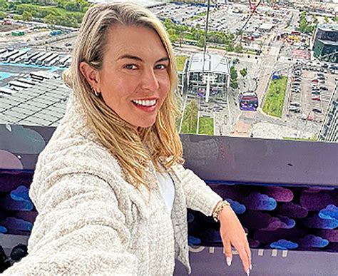 Advokatica Nudi 5000 Dolara Za Muža Mondo