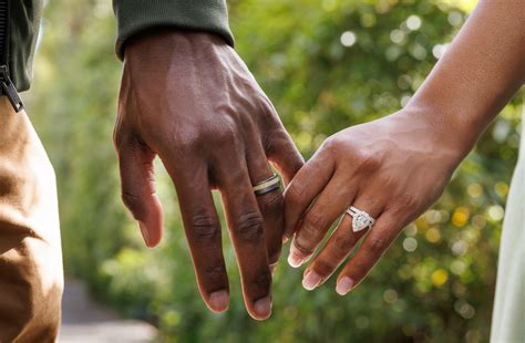 Wedding Jewelry Guide Bridal Jewelry Ts Bands And More