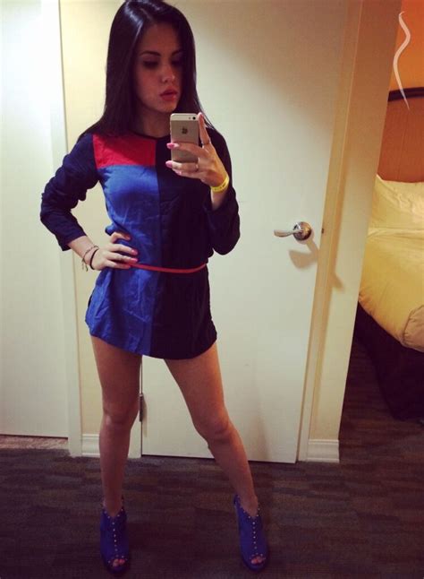 8 Hot Sexy Danisa Anabella Bikini Pics