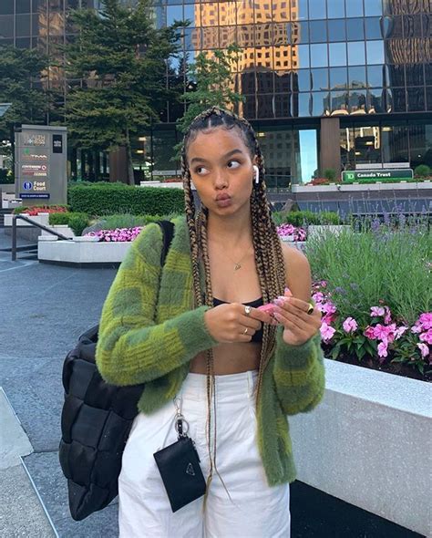 Whitney Peak On Instagram “nighty 🦖” Gossip Girl Outfits Gossip