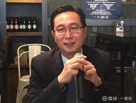 拆局！周大福350亿收购新创建，抽丝剥茧，郑氏家族仅为私有化？ 郑家纯、郑志刚父子的港股 新世界发展 （0017hk）与新创建（0659hk）联合公告称， 周大福 企业提出以每股9 雪球