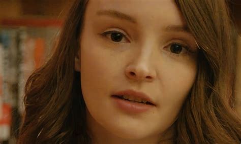 Lauren Mayberry R Prettywomen