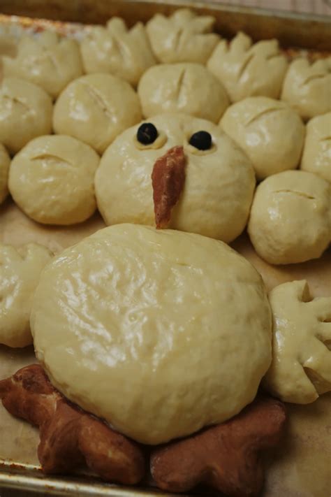 Pull Apart Turkey Bread Dakota Ovdan