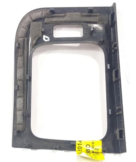 Moldura MaÇaneta Interna Traseira Jac T8 Direito 2014 2015 2016 2017 2018 Litoral Auto PeÇas