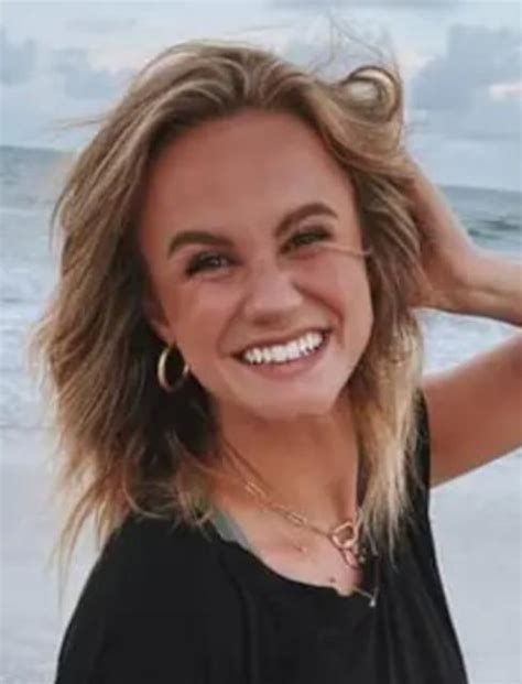 Mackenzie Lintz Biography American Actress