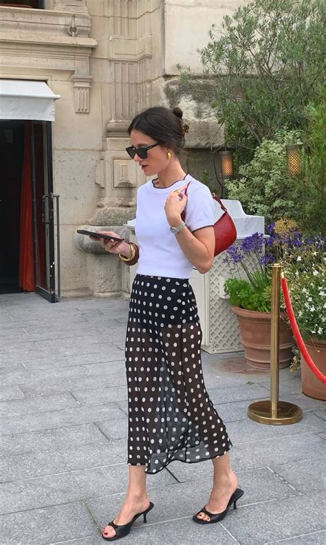 Polka Dots Look Women Pattern Fashion Style Stylist Summer Outfit Inspo