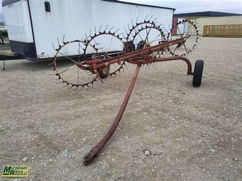 Darf Model 105 Hay Rake Michener Allen Auctioneering Ltd