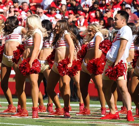 Espn Showed A Male Nfl Cheerleader On Monday Night Football Outsports