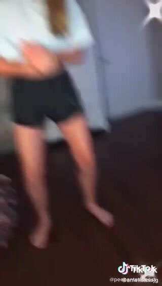 Tik Tok Pee 2 En Español