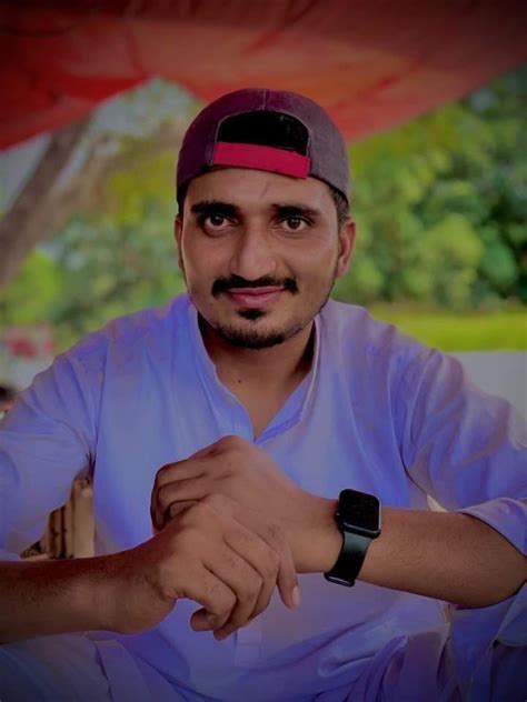 ملک نوید تھہیم اڈابندبوسن