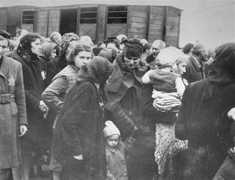 The Holocaust Holocaust Encyclopedia