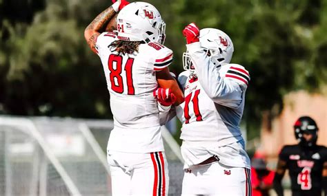 Cardinals Fall At No 8 Uiw Lamar University
