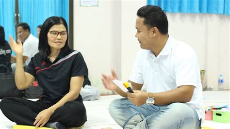 เครือข่ายงอกนอกกะลา Nnk เรียนรู้ภาษาไทยผ่านวรรณกรรม 14 พ ค 60 Tkr Model School