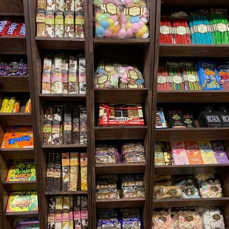 Mr Simms Olde Sweet Shoppe 中区 6 Tips From 246 Visitors