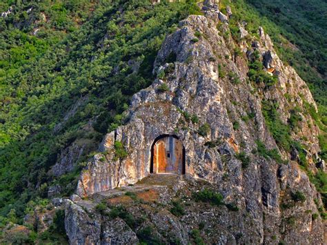 The Kapilikaya Rock Tomb The Brain Chamber