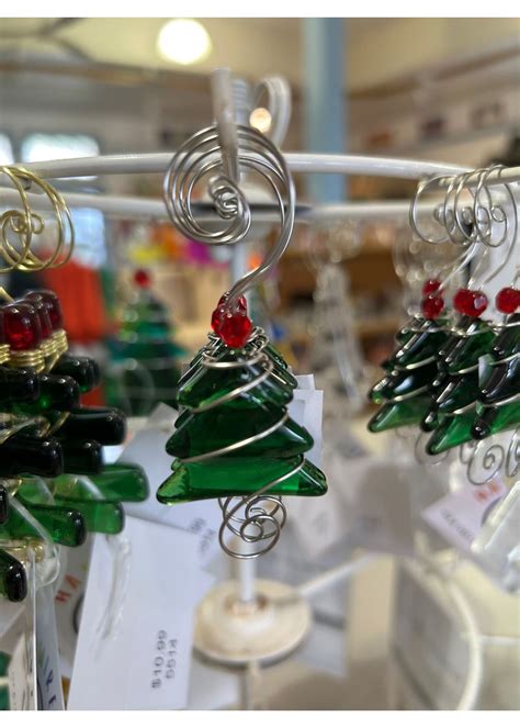 Tiny Triangle Tree Seashoretrolleymuseum