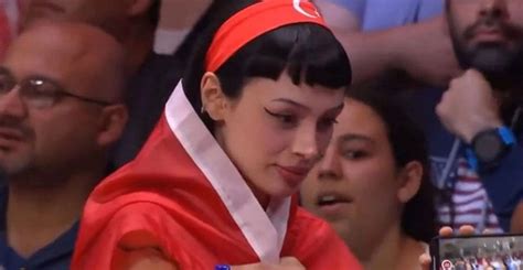 Bir Sevindi Gündemi Değiştirdi Nazlıcan İrem Köroğlu Kimdir