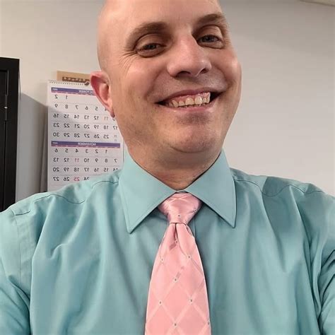 Michael Spohn Michaelspohn • Threads Say More