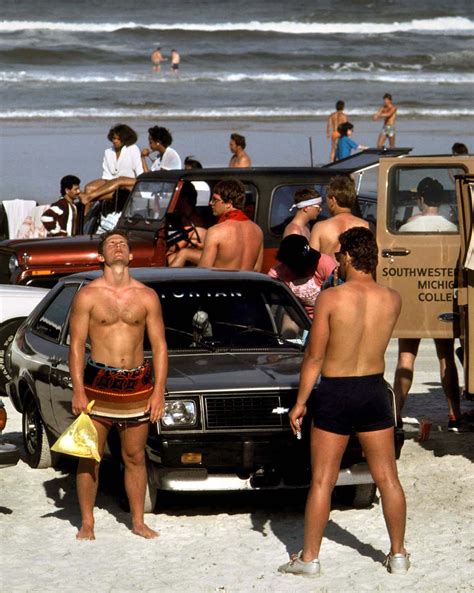 This Is What Spring Break Looked Like In The 1980s Rare Historical Photos