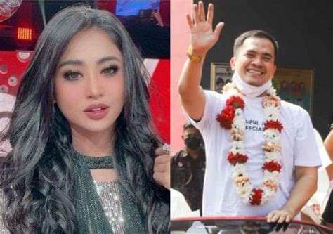 Dewi Perssik Sebut Yang Terjadi Di Masa Lalu Baku Hantam Bukan Kdrt