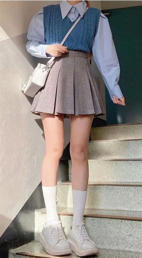 20 Preppy Back To School Looks Thatll Make You The Campus Style Icon